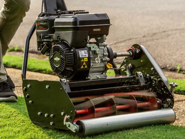 reel mowers, sand spreaders