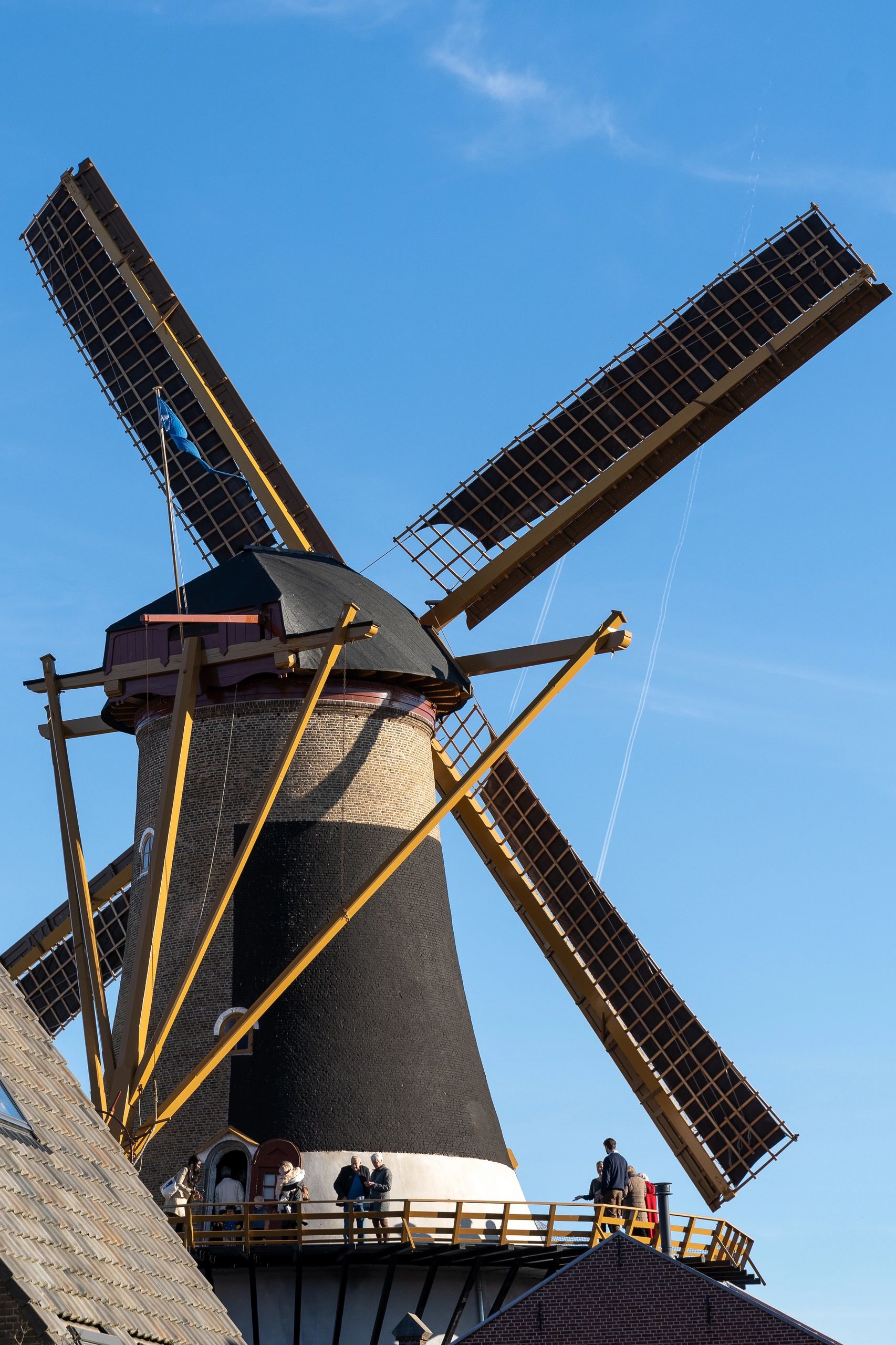 Wassenaar’s beloved mill officially reopens.