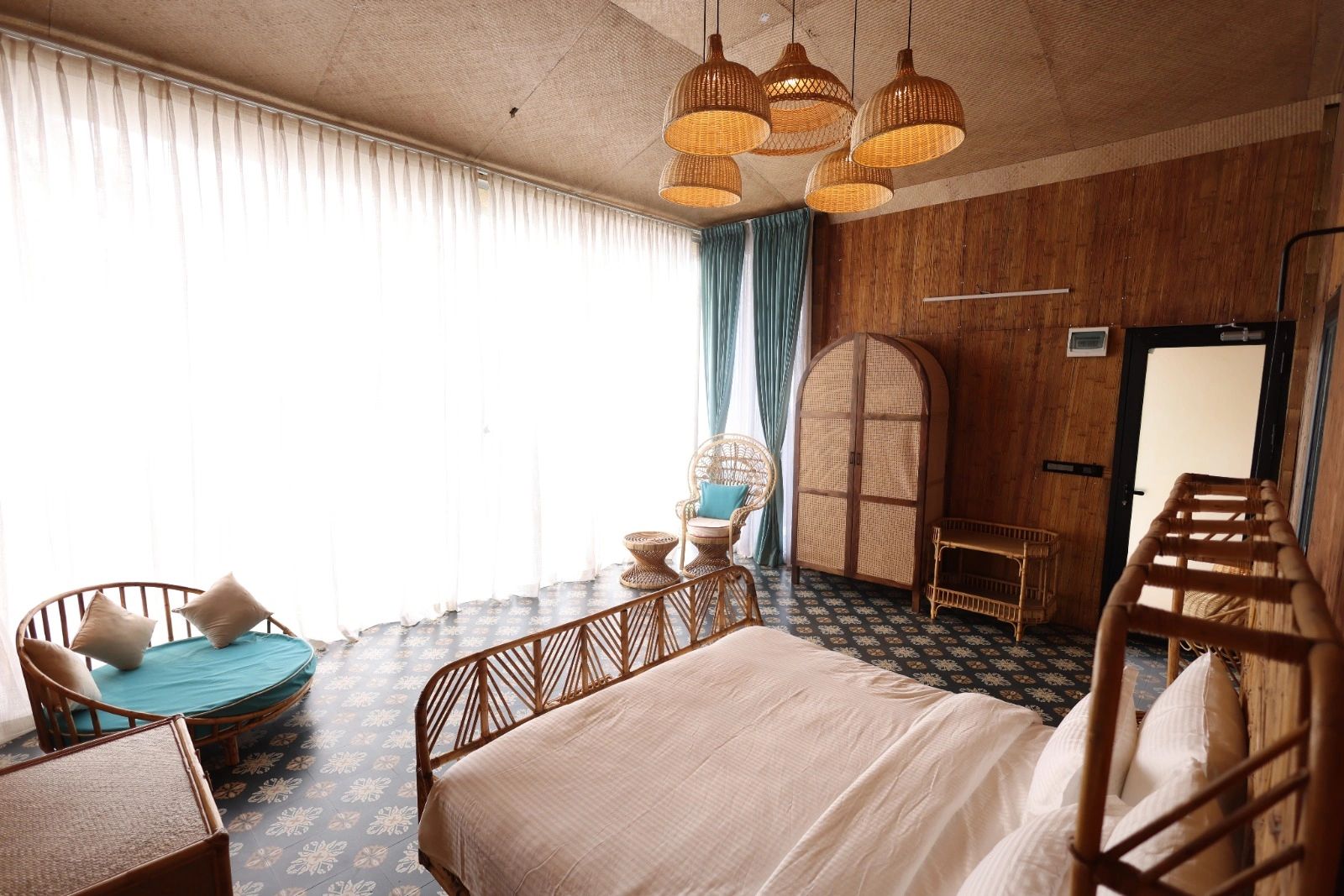 Gallery | Kurma Private Beach