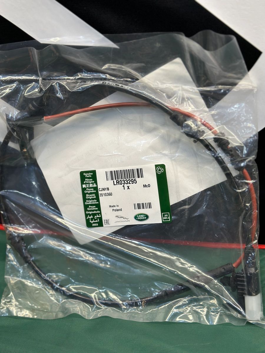 LR033295 Range Rover L405-L494 Rear Brake Pad Wear Sensor