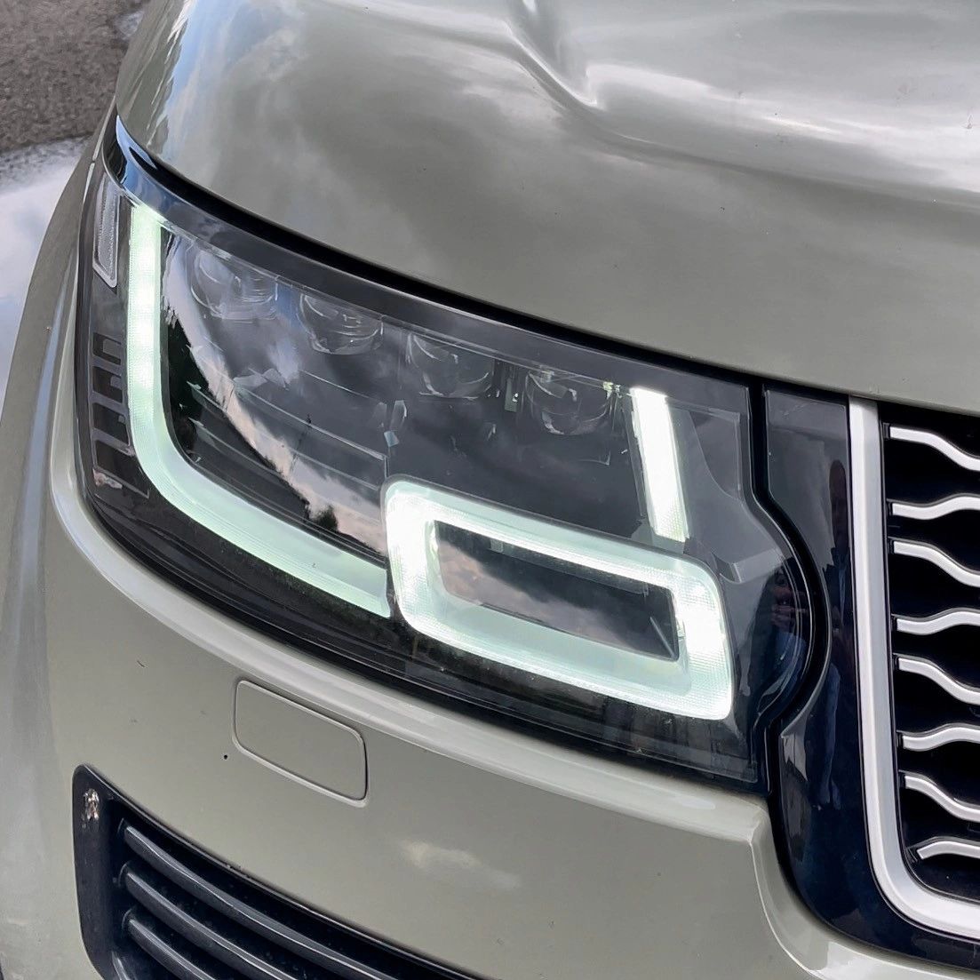 Range Rover L405 LED Pixel Headlights