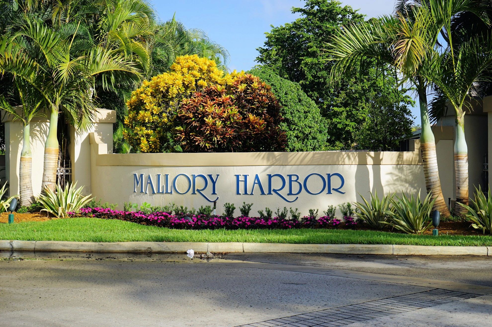 Mallory Harbor at Coral Bay Village Association
