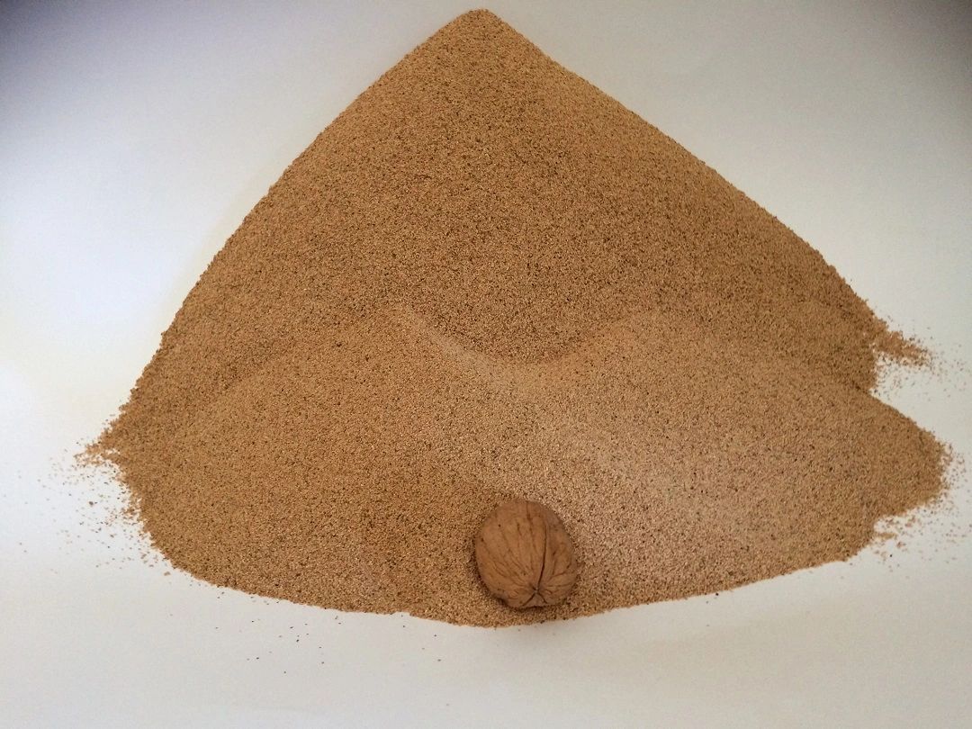 FINE 30/40 Mesh 0.43mm 430um Crushed Walnut Shells Grit Blasting Media
