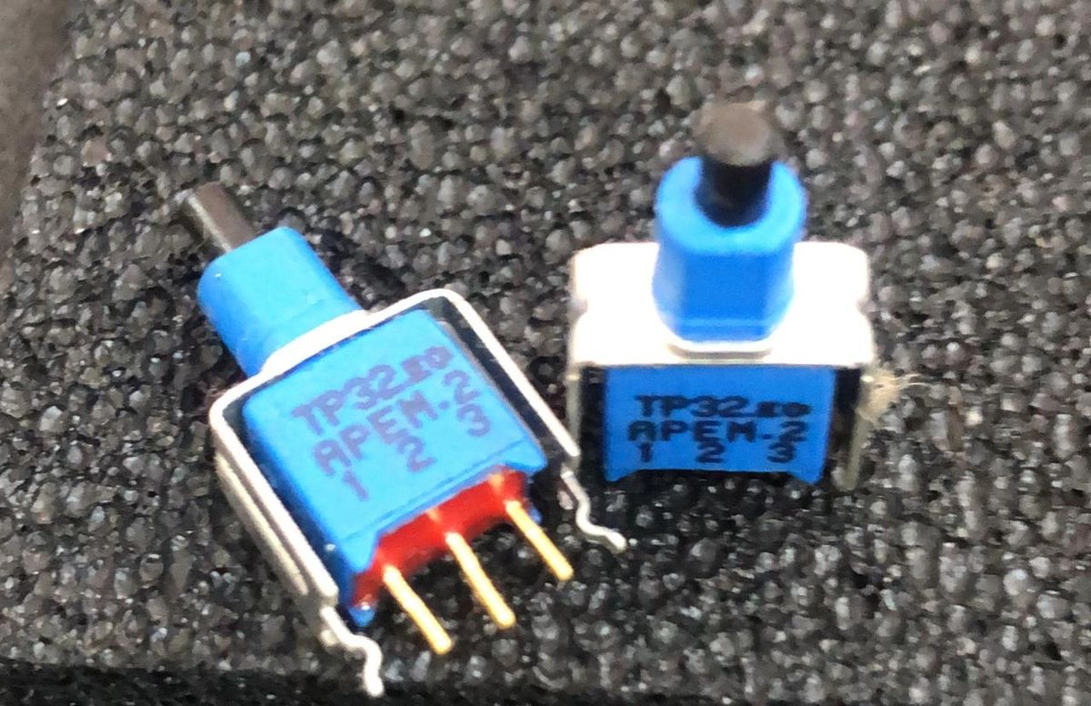 MICROSWITCH MOMENTANEO AZUL , 3 TERMINALES