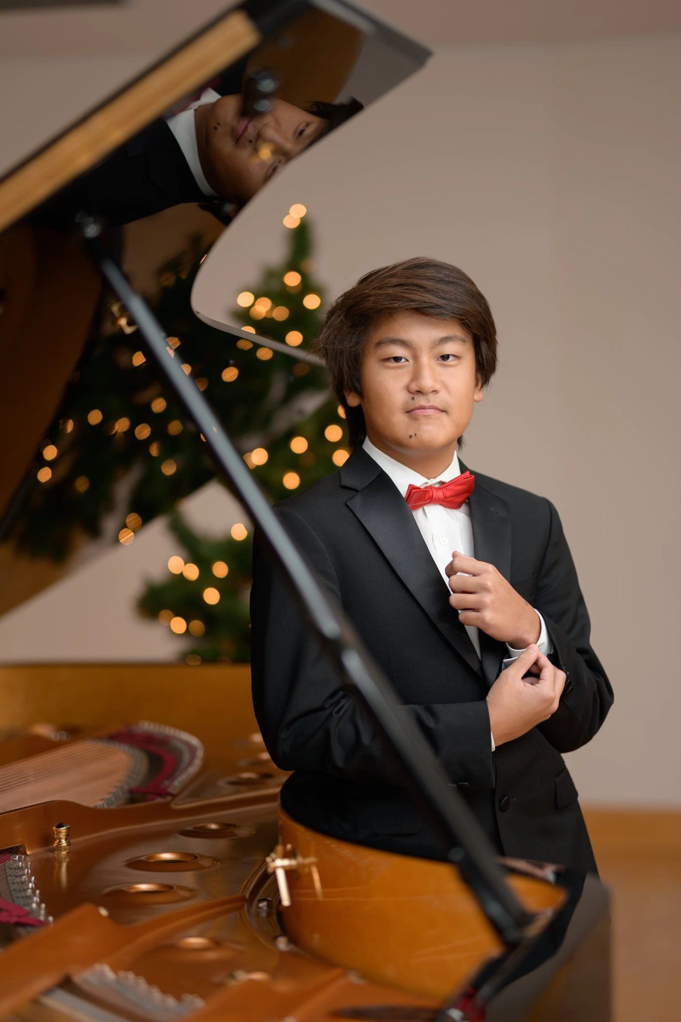 "Farewell 2020!" Piano Concert Featured Performer - Alex Hu