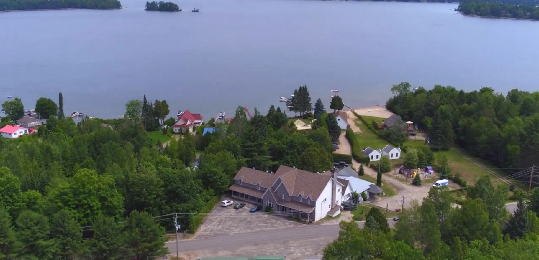 Manoir Lac-Simon