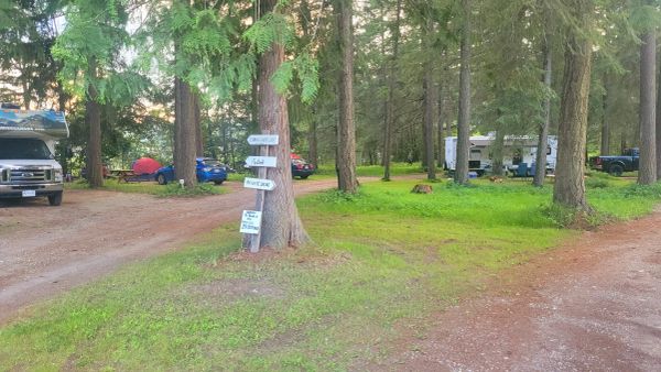 Mara Cottage Campground - Okanagan Camping, Mara lake camping Campsite