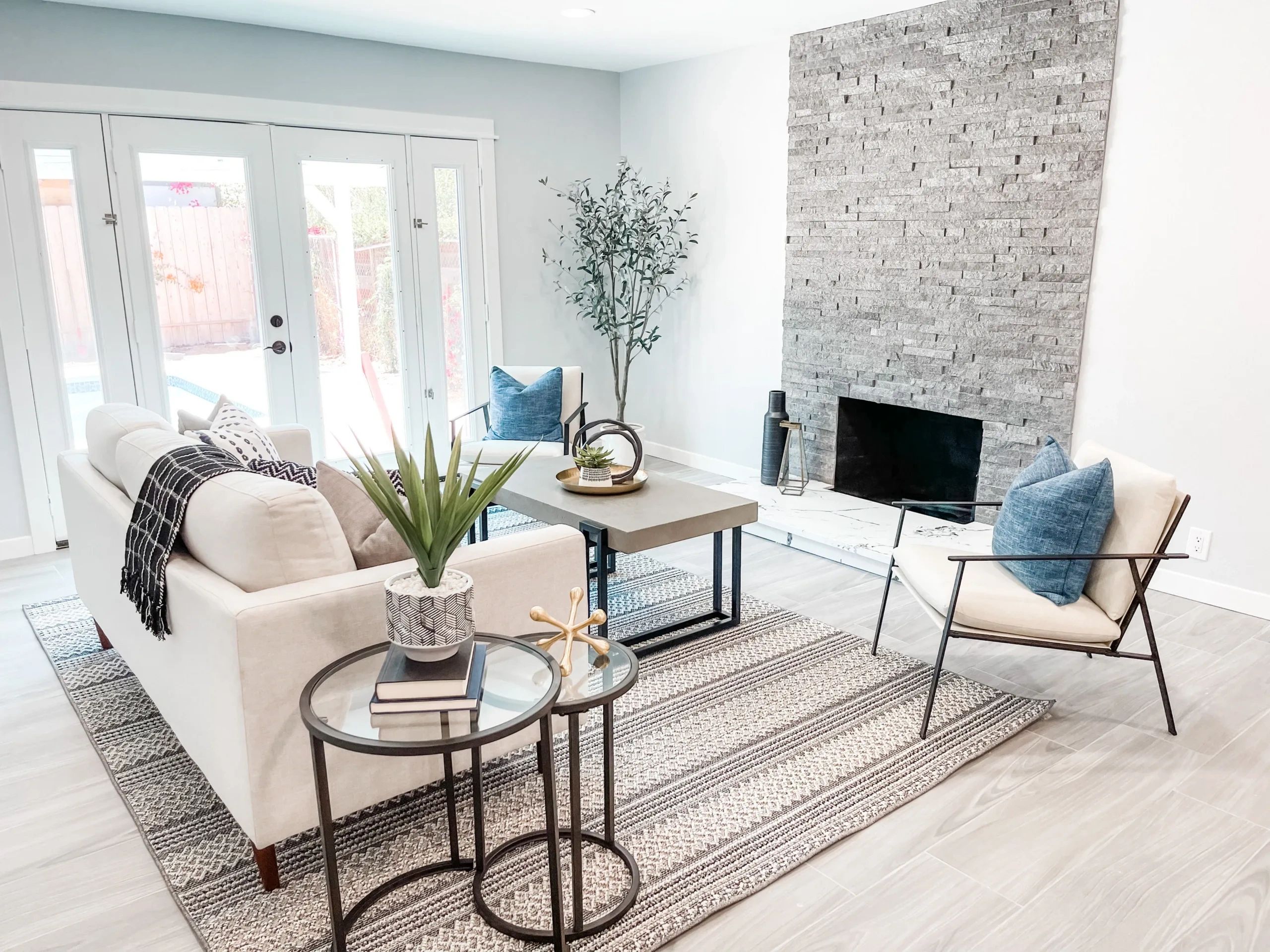 Staging, Design - CaliforniaStagingGroup - Lancaster, California