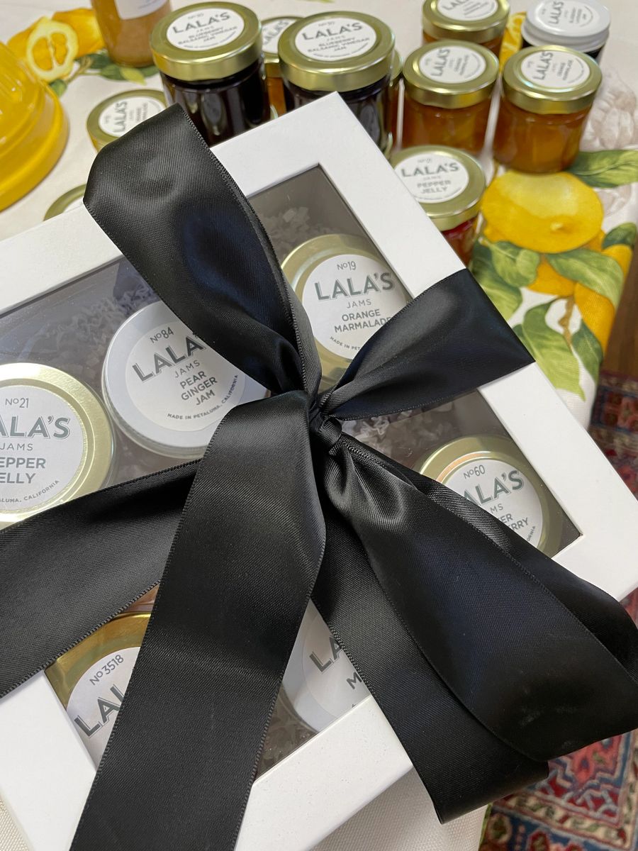 SAMPLER VARIETY PACK - SIX (6) 2ounce jams boxed