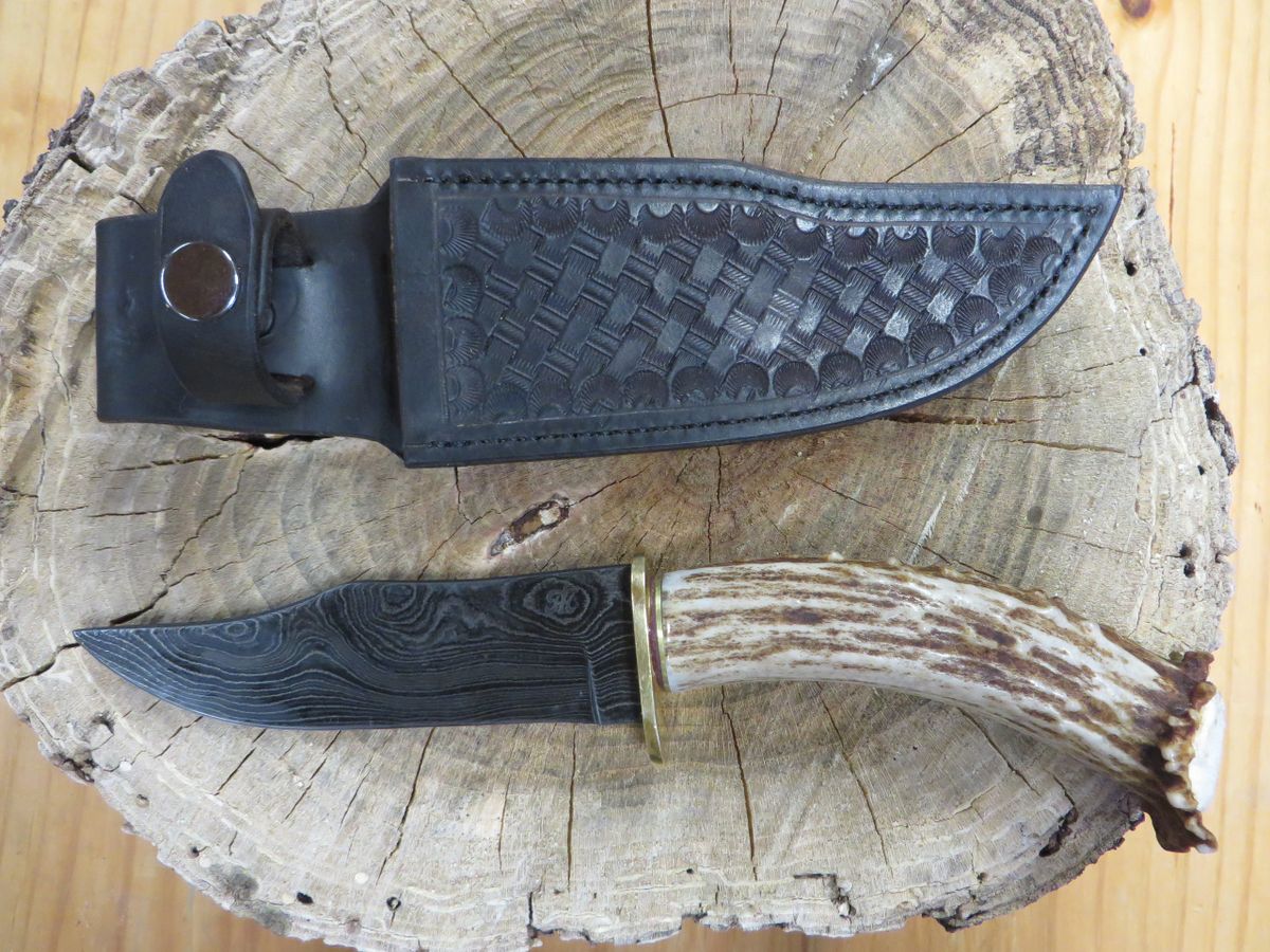 "Americana" Mule Deer/Damascus Hunter