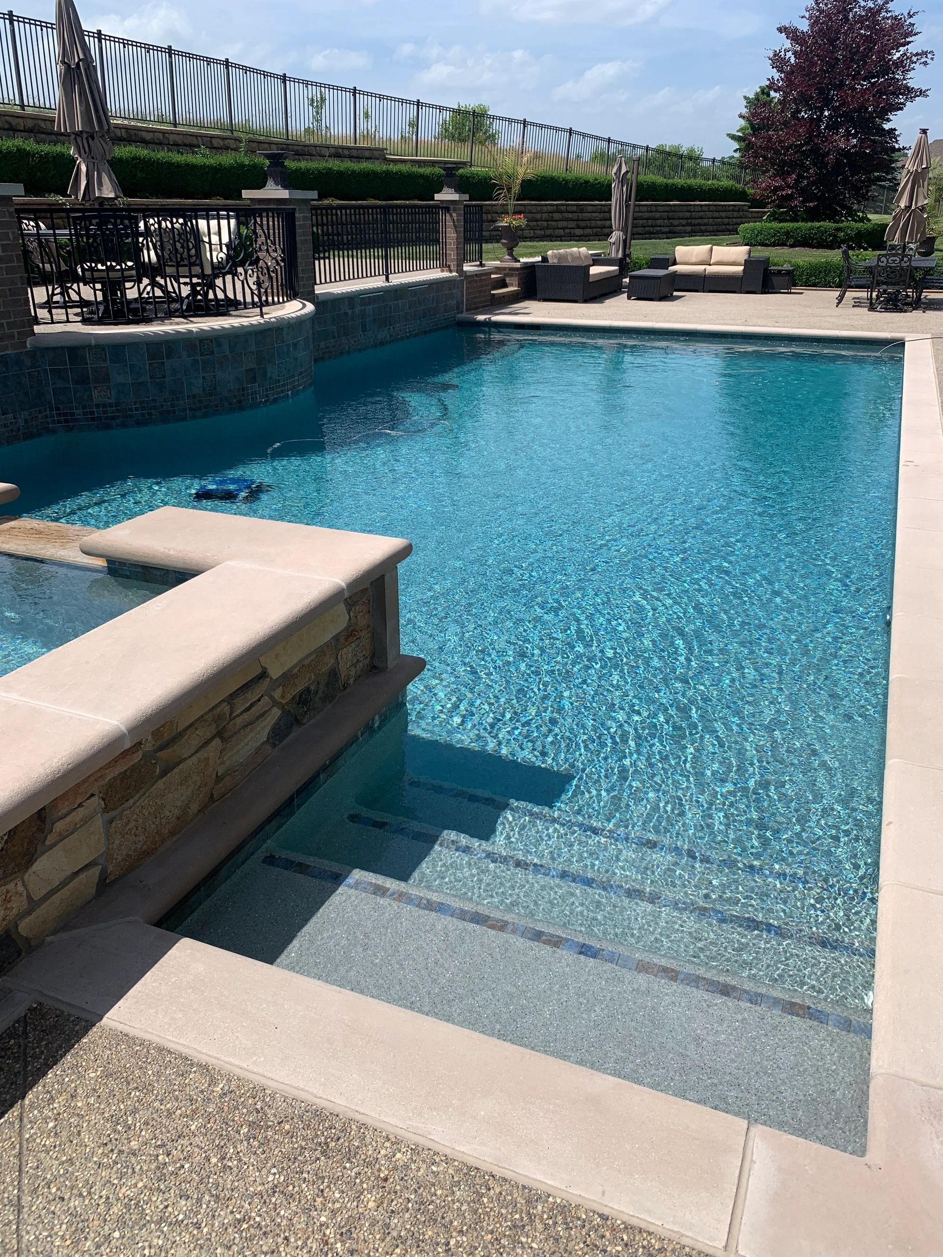 Reflections Pool & Spa