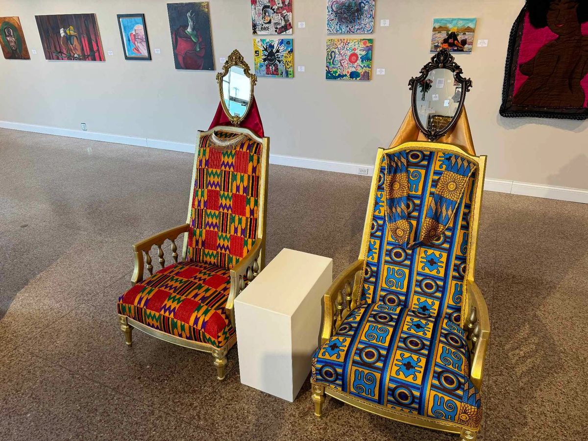 King and Queen Chair