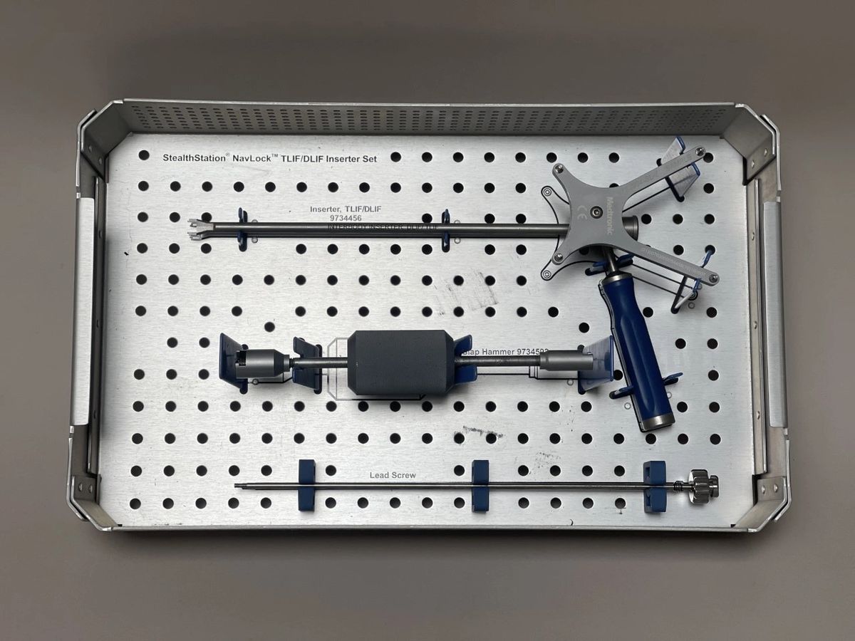 Medtronic StealthStation NavLock TLIF/DLIF Inserter Set