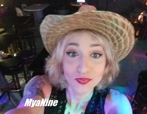 Shannon SpearsTgirlNightCLUB