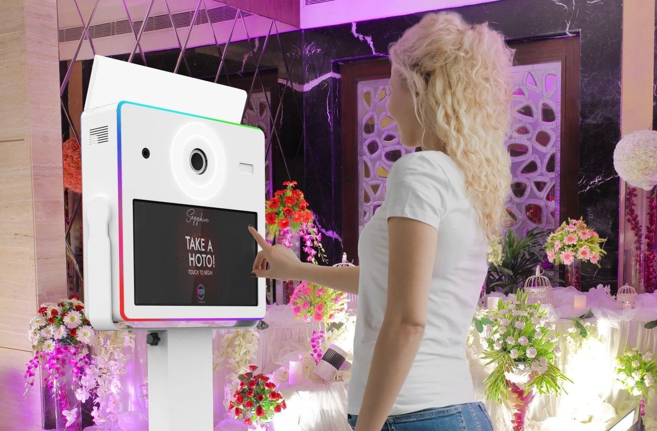 Luxury Box Photo Booth