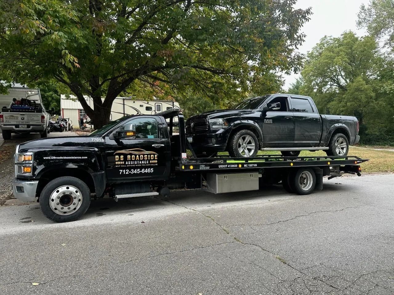 Emergency Roadside Service | 24/7 Roadside Assistance