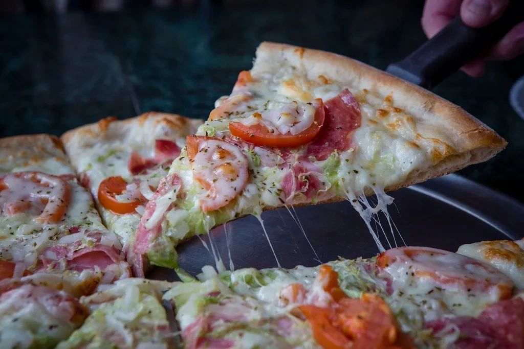 Nikoli's Pizza and Catering