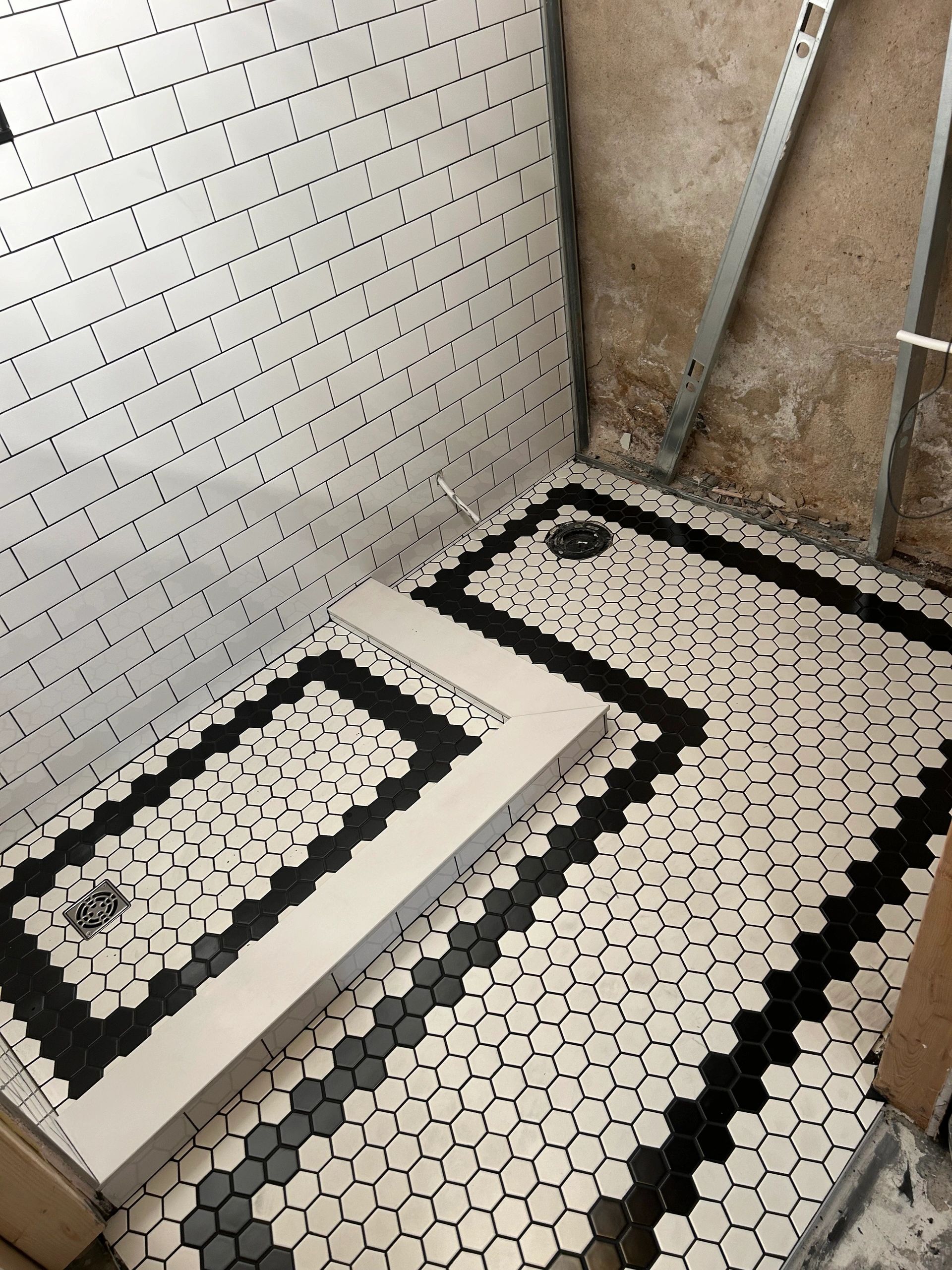 Custom Tile by Expert Tile Contractor in Ottawa