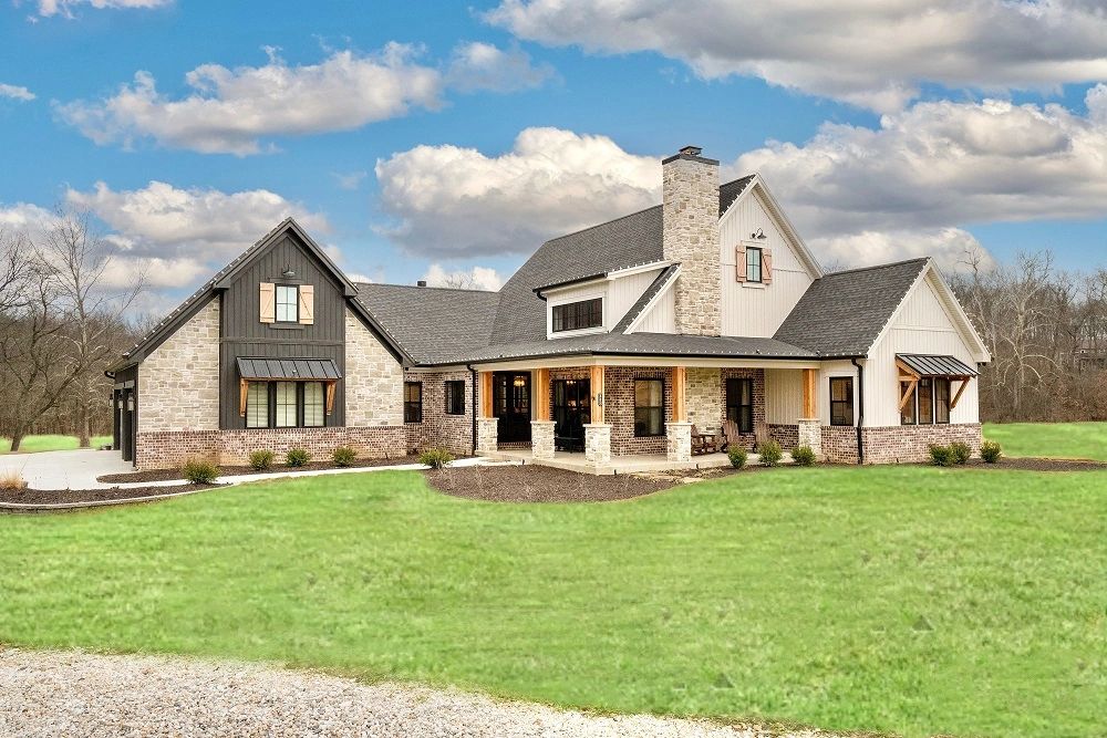 THE AUTHENTIC | Arne Custom Homes