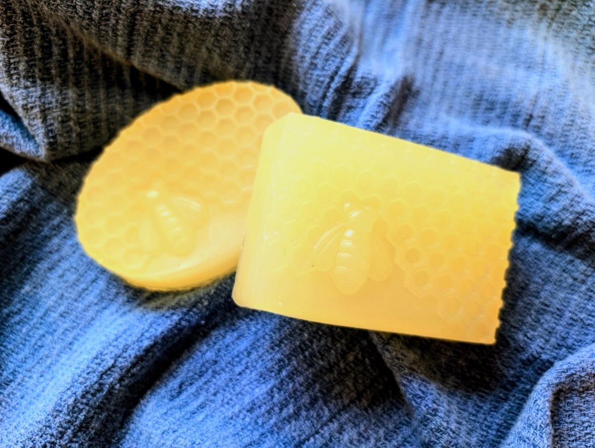Calendula and Citrus Cleanse Bar