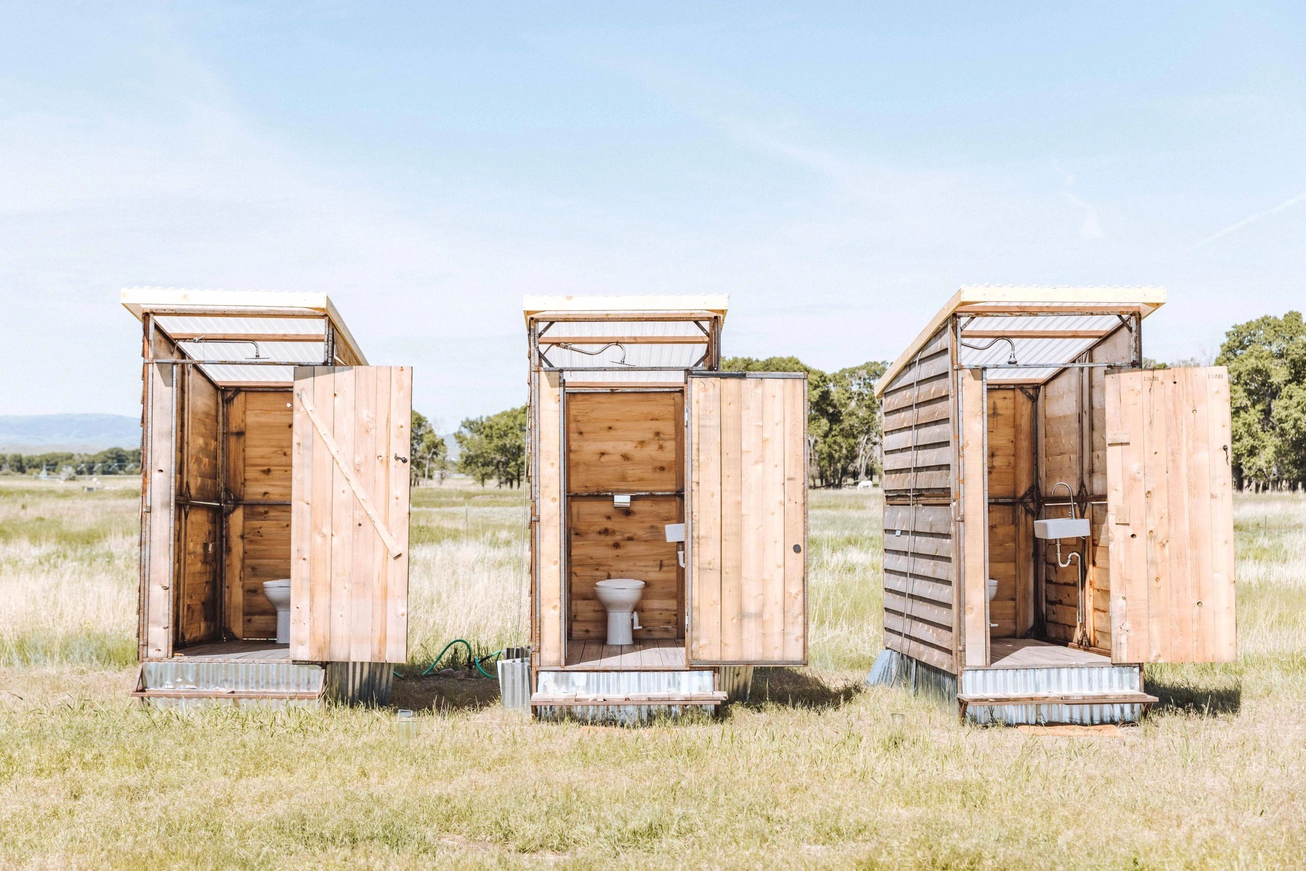 Portable Restroom Rentals - Privvy Portables