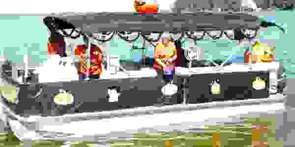 ABOUT US | Pontoon Yacht Club