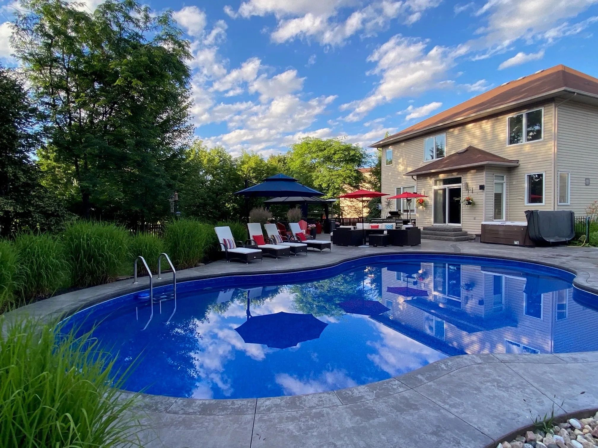 Learn to Swim with Expert Instructors - Splash Academy