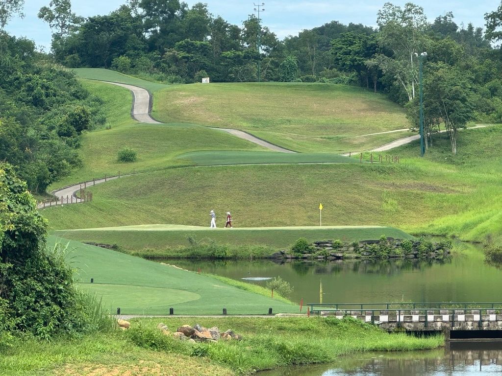 Sloth Golf