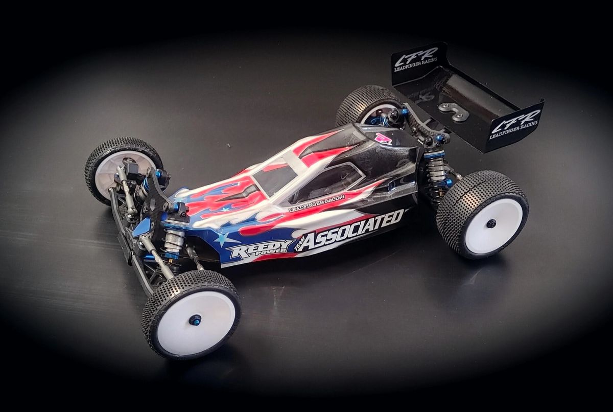 Retro-mod body (clear) for the Team Associated B7