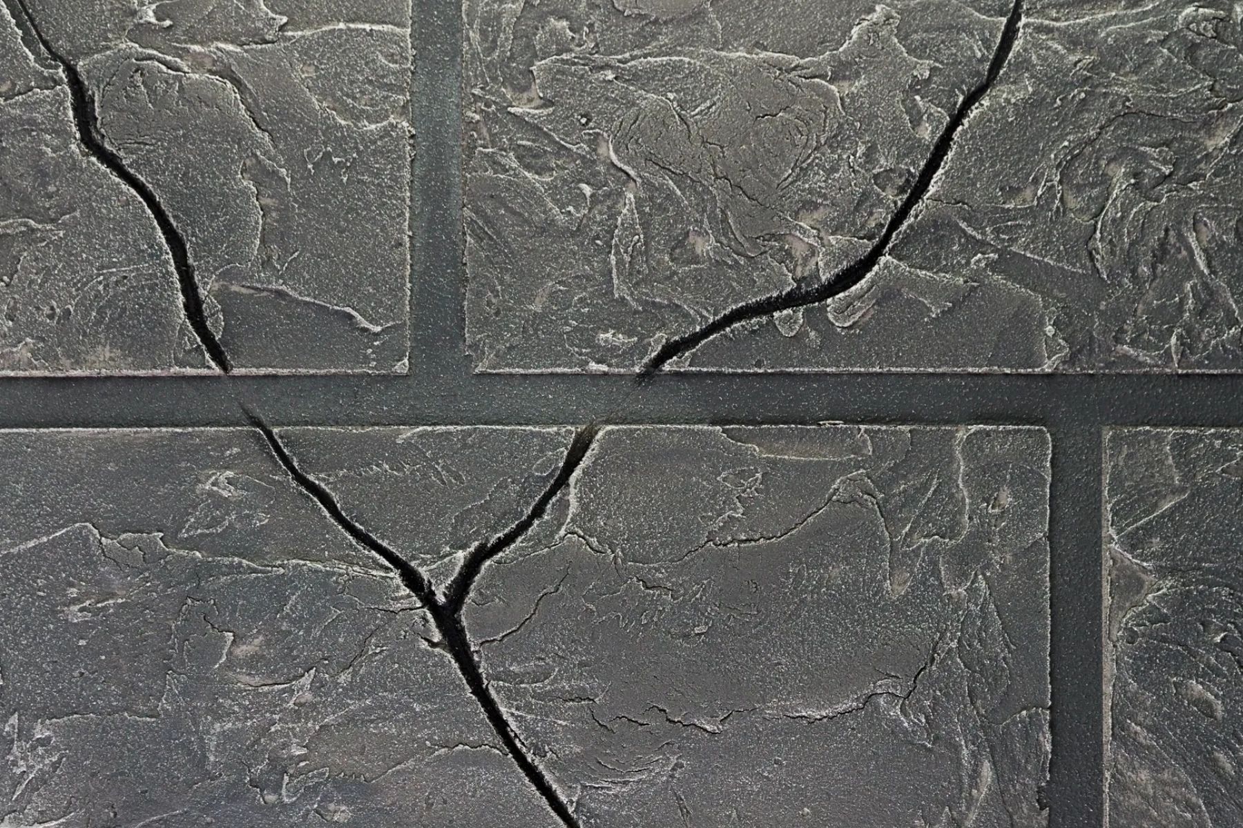 The Importance of Addressing Cracks in Brickwork.