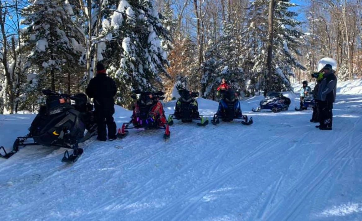 Snowmobile, Travel, Sled - Sledder Scott - Brantingham, New York