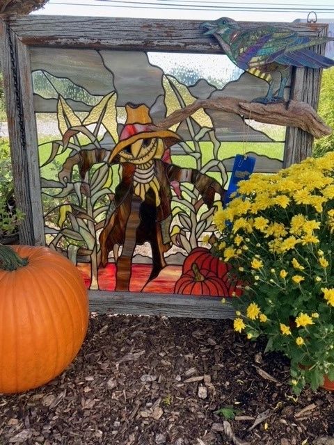 Spooky Halloween themed 1-day stained glass workshop