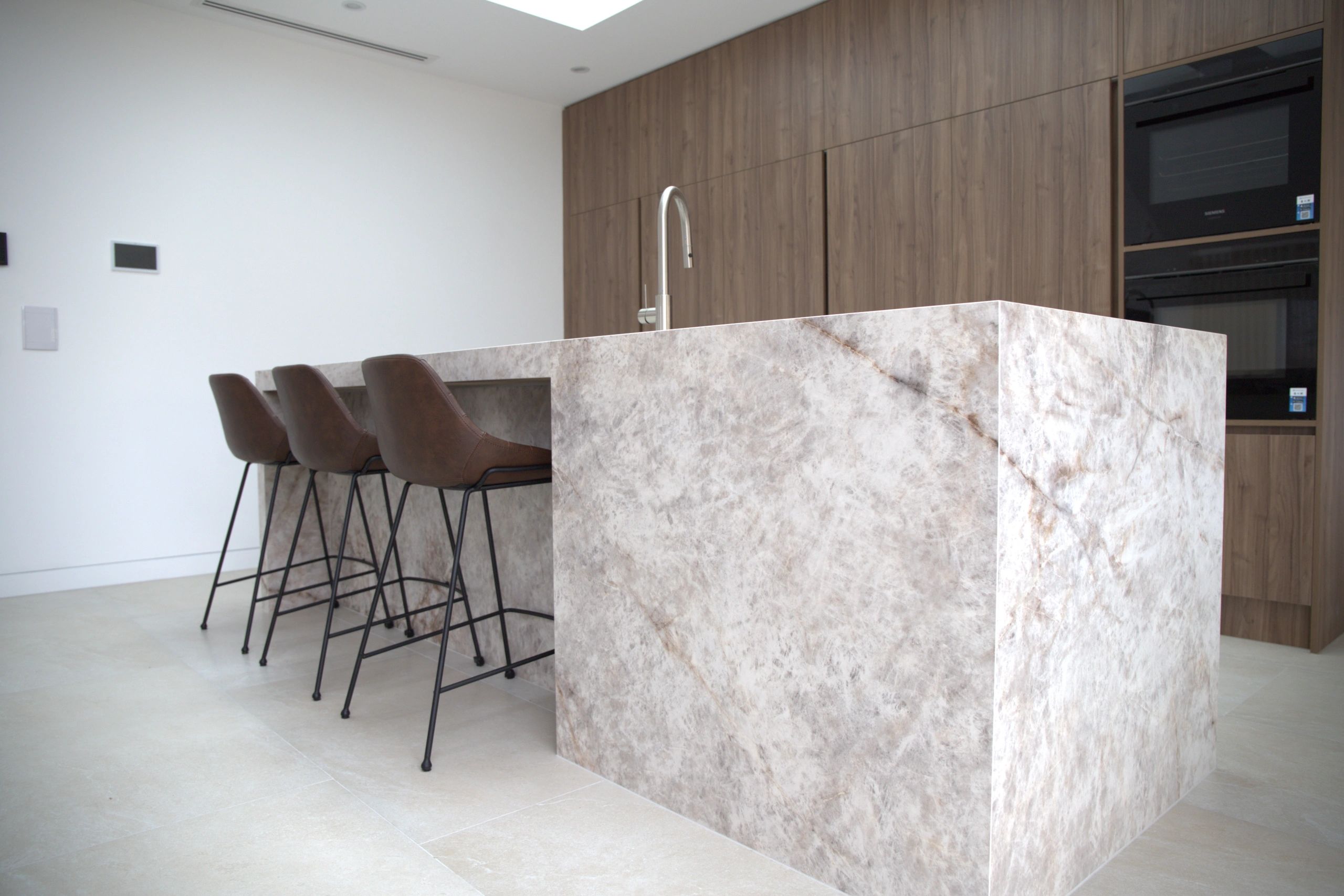 WHY STONE BENCHTOPS?