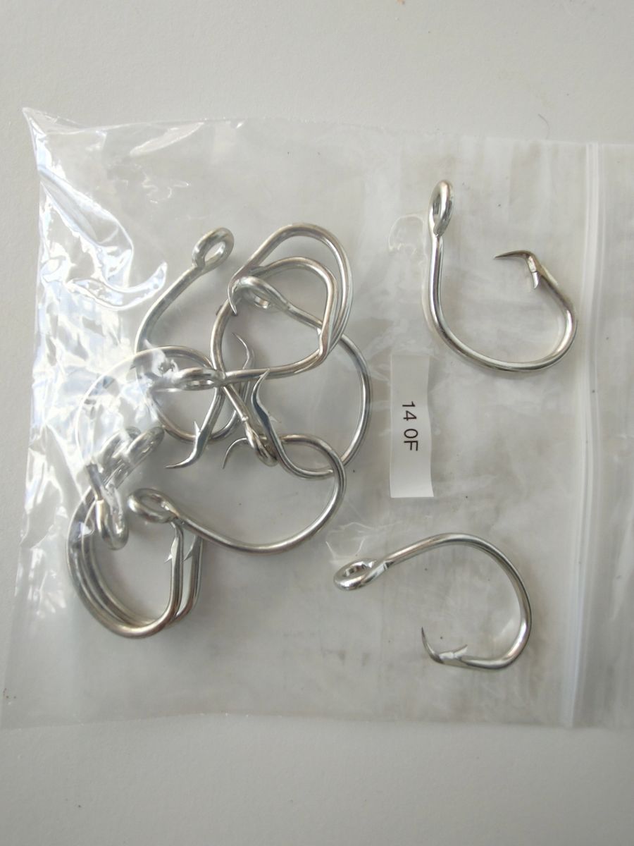 LES FIPEC CIRCLE/HALIBUT HOOKS 14/0 BAG OF 10