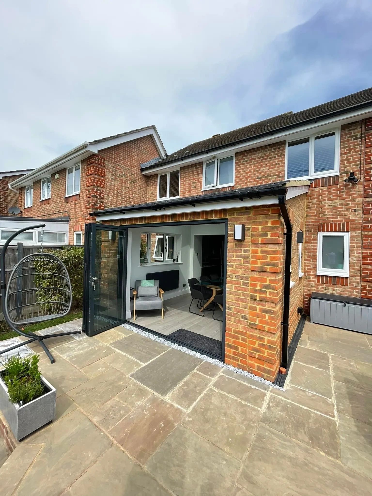 Top House Extension Builder in Surrey - New World Builders
