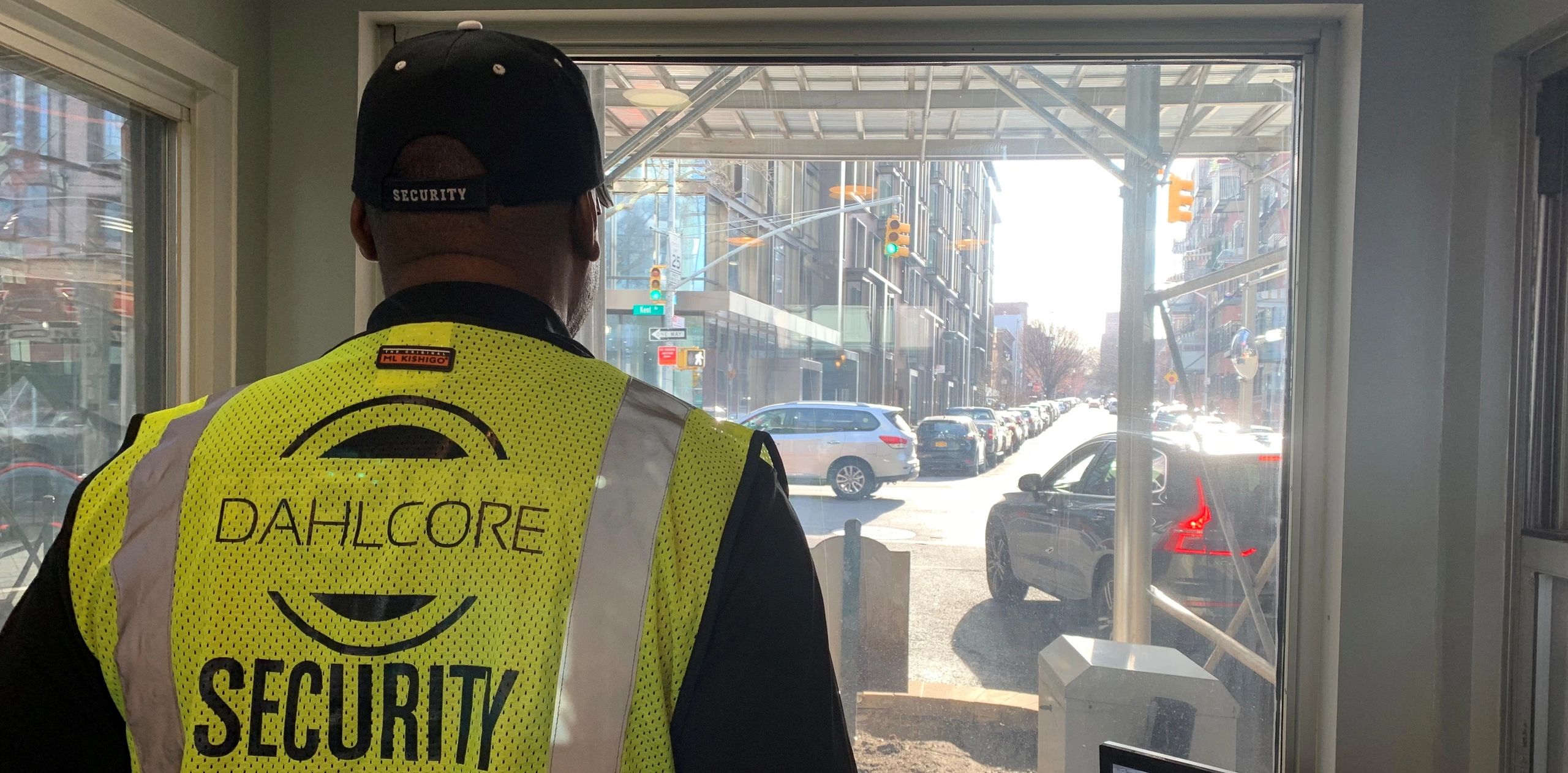 What Does a Security Guard Do on a Daily Basis?