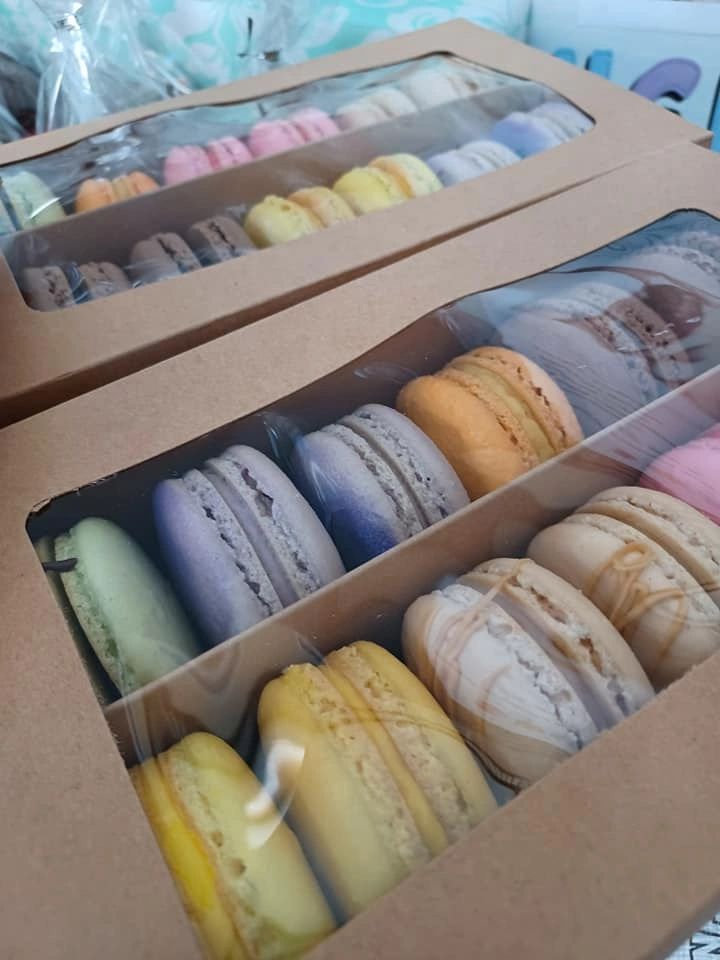 Sweet Trend - Macarons, Customize Colors and Flavors