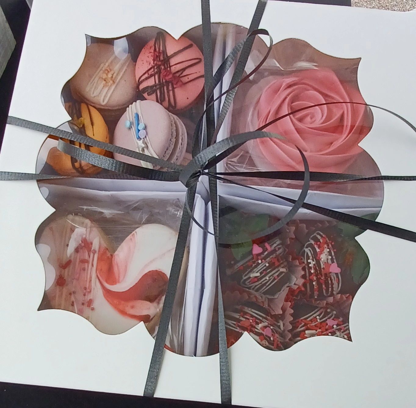 Sweet Trend - Macarons, Customize Colors and Flavors