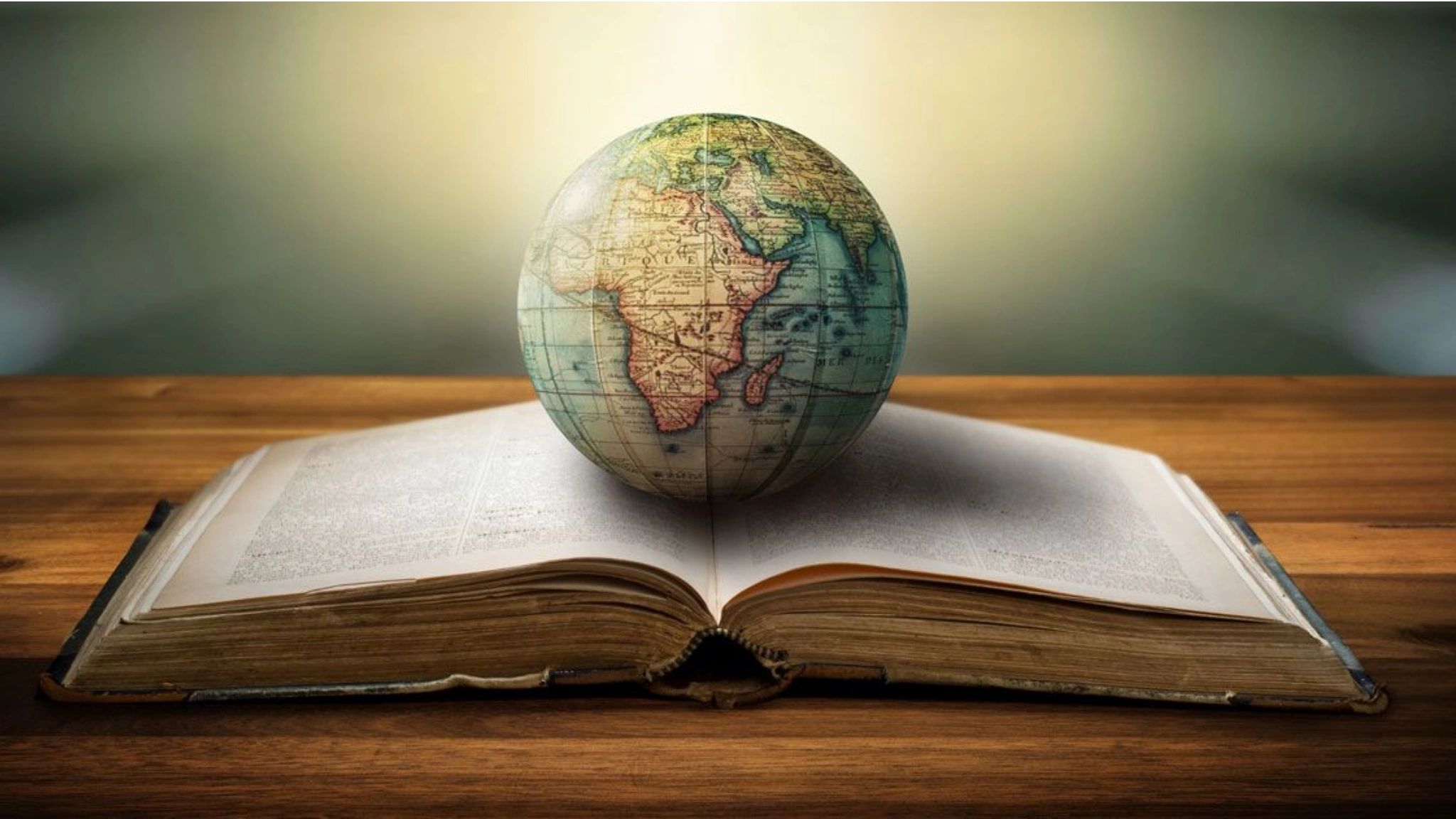 Exploring the Pros and Cons of Taking AP History Classes