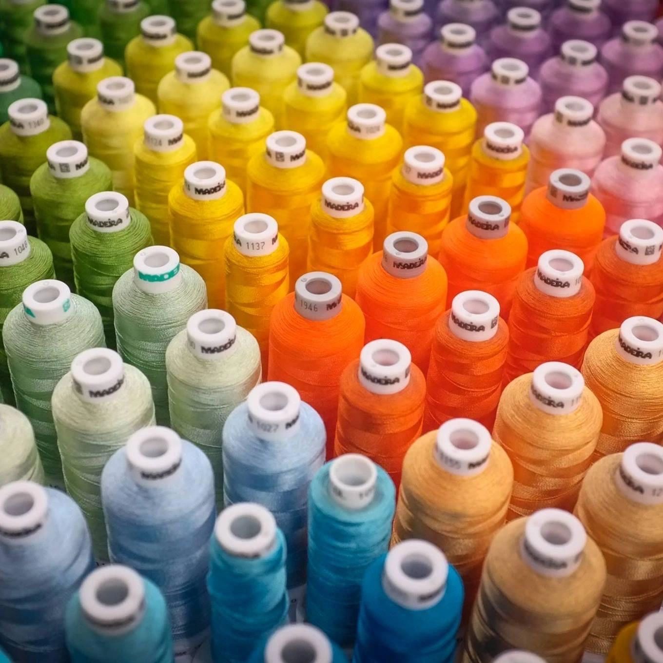 Shop Holiday Gift Set - Hometown Threads Plano