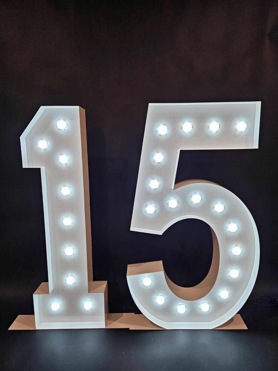 15 Marquee Number