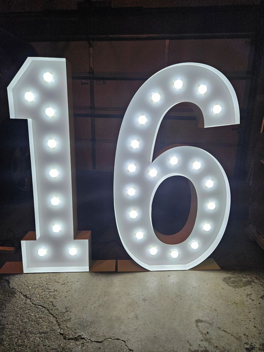 16 Marquee Number