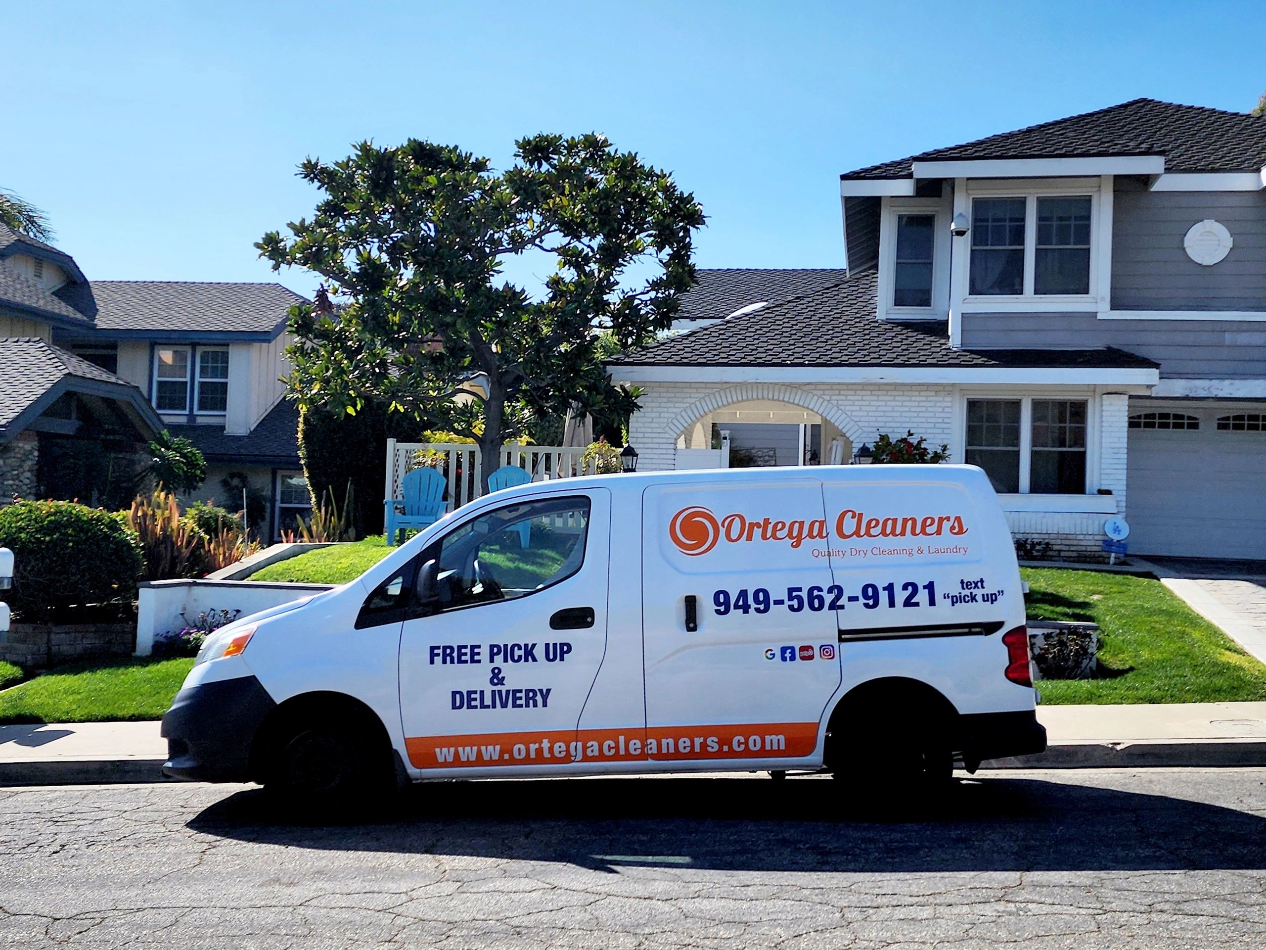 Professional Dry Cleaners Delivery Service