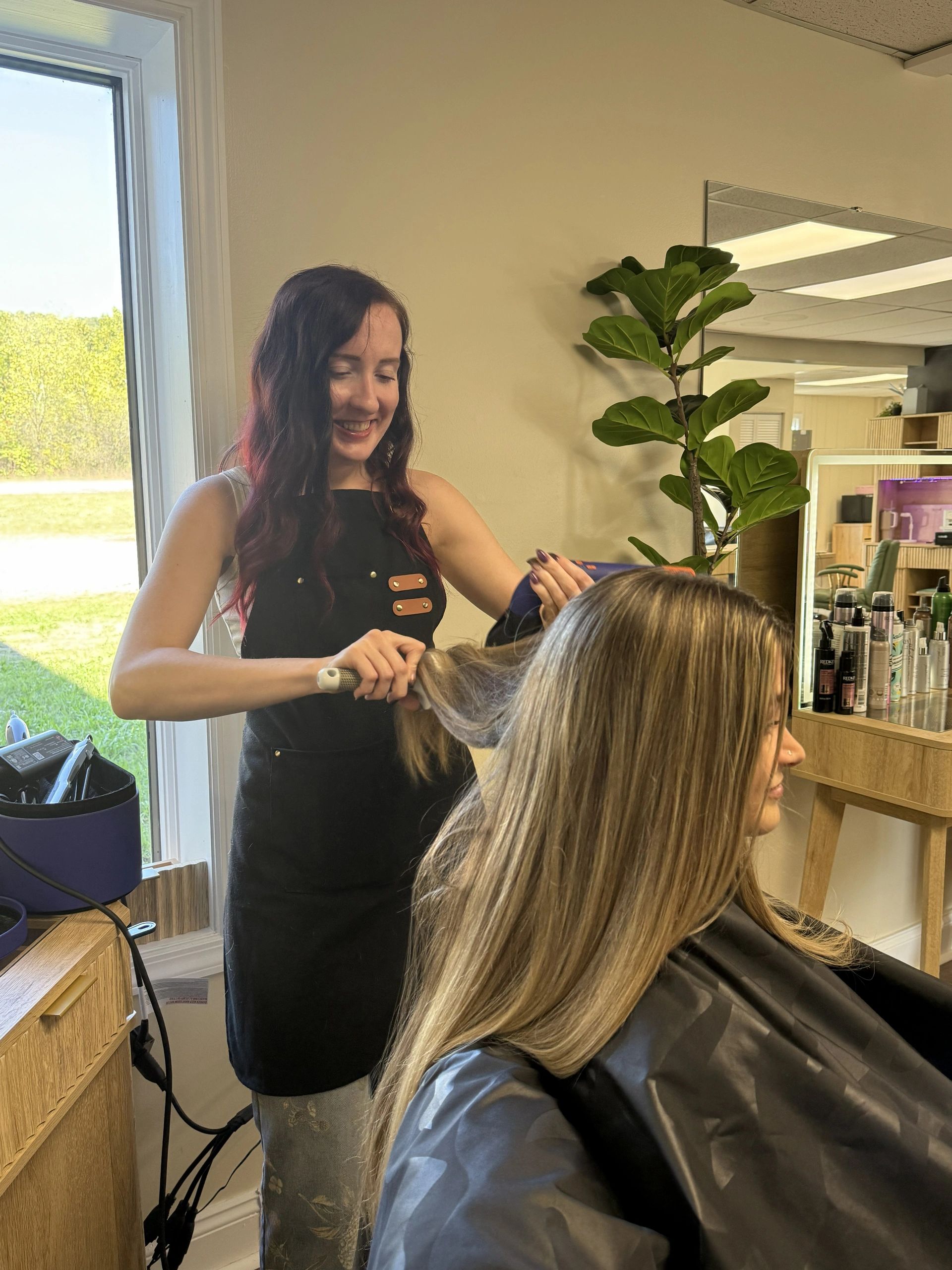 Luxe Aura Salon