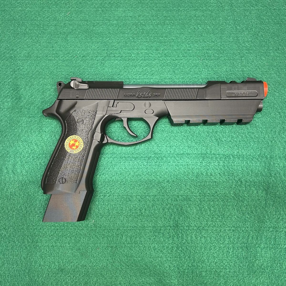 Samurai Edge Resident Evil Barry Burton V1 version 1:1 prop with ...