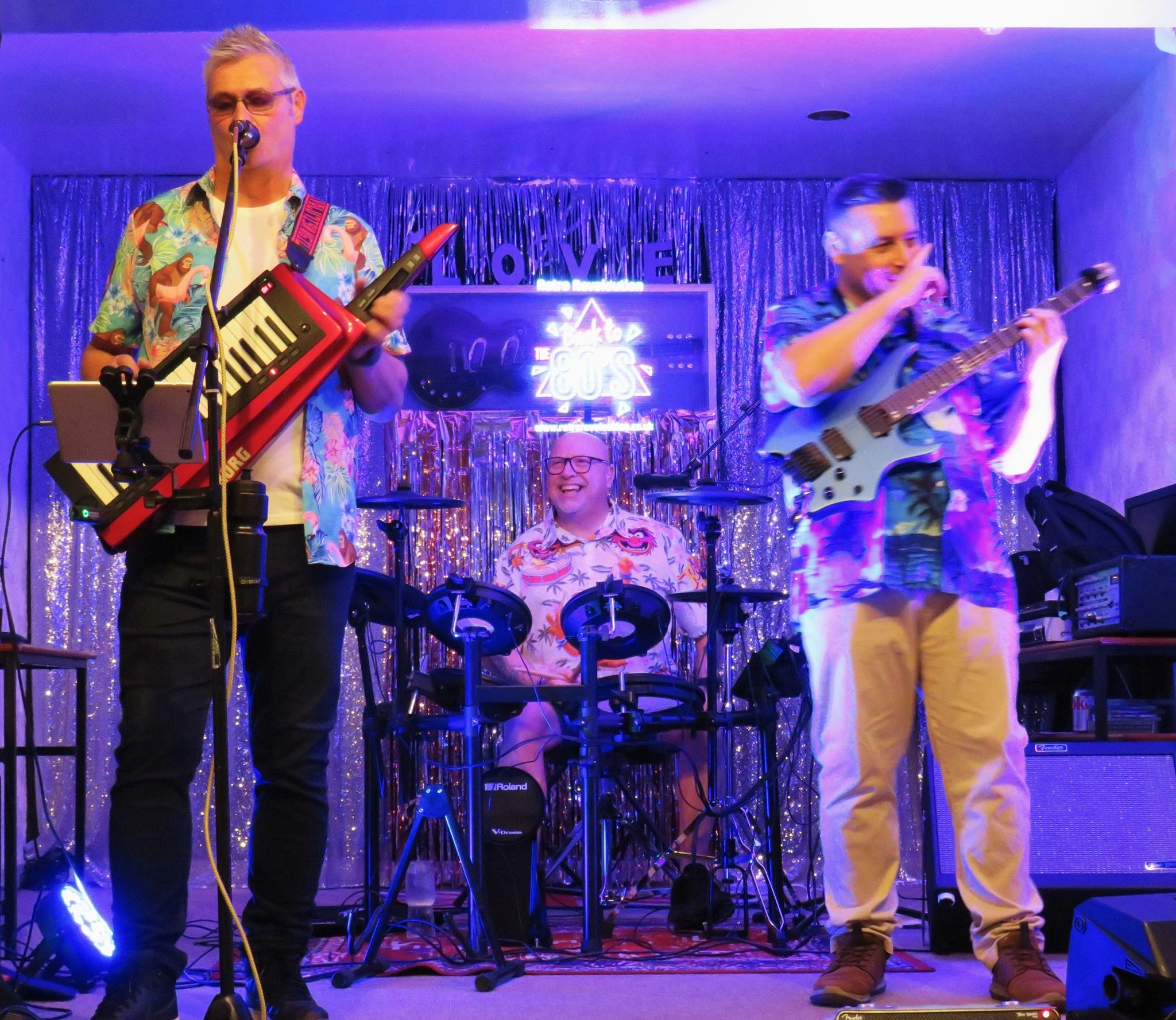 Cumbria's Retro Tribute Band - Retro Revoloution, Cumbria's 60's to 80's