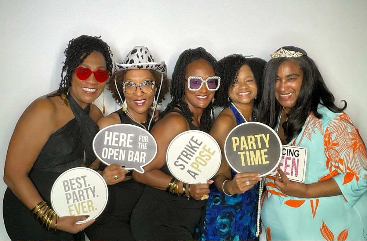 Insta Moments Photo Booth - Digital Photo Booth, Photo Booth