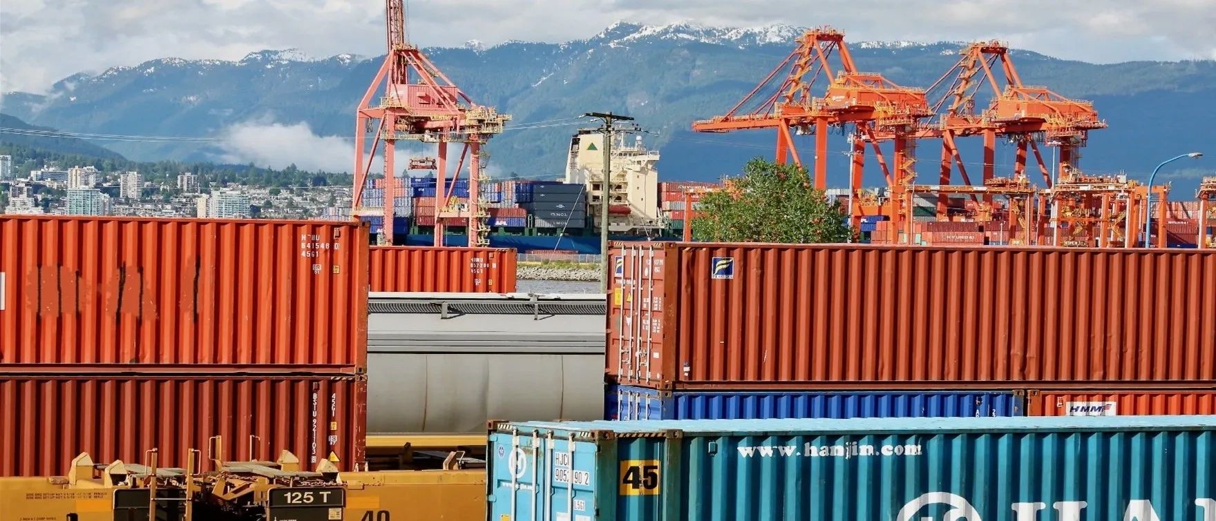 Who We Are | CMH&DS - Canadian Materials Handling & Distribution Society