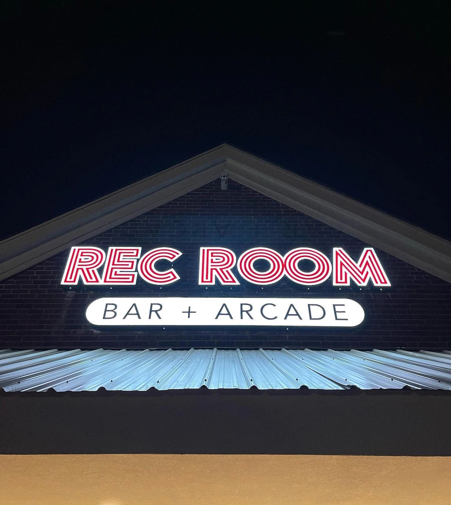 Rec Room Southern Pines - Bar, Arcade, Arcade Games