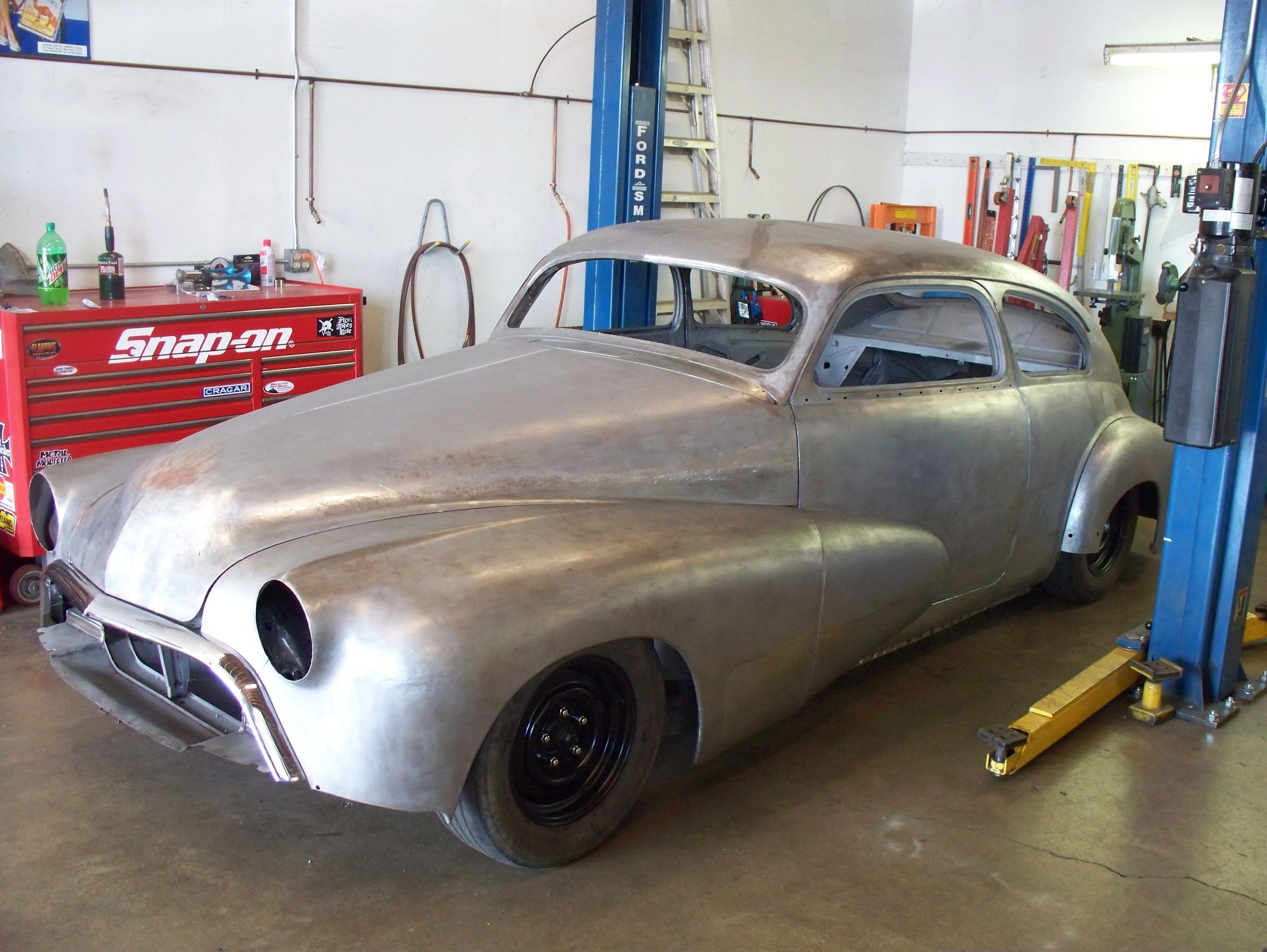 Hot Rod Shop - Kustom Metalwerx & Fabrication